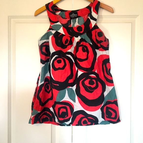 Angie | Tops | Angie Roses Top | Poshmark